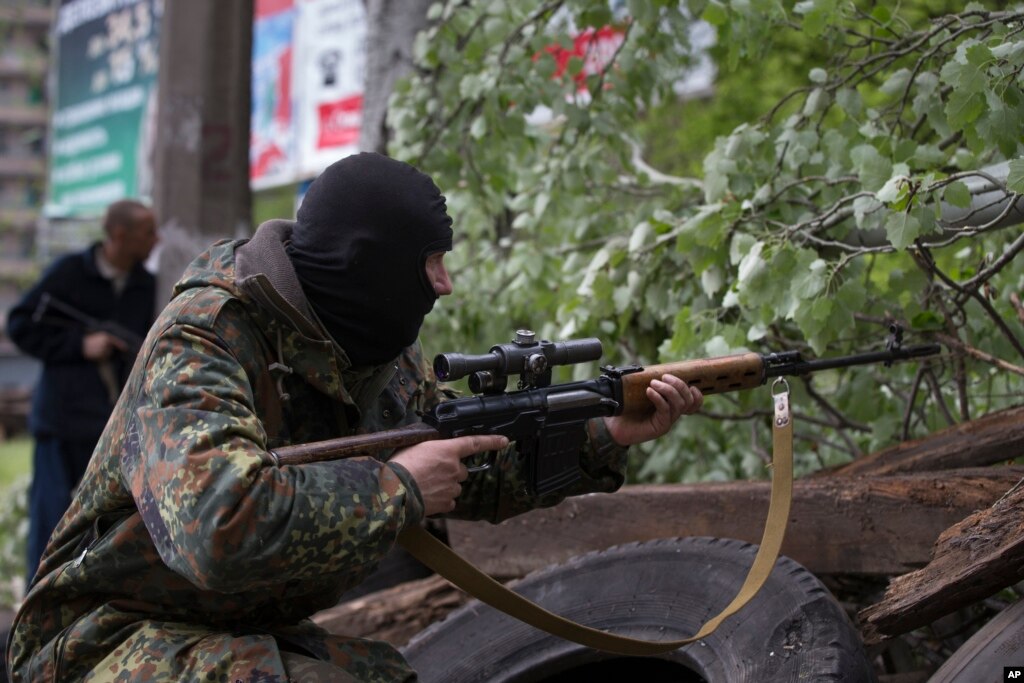 Rebels Shoot Down Ukrainian Helicopters