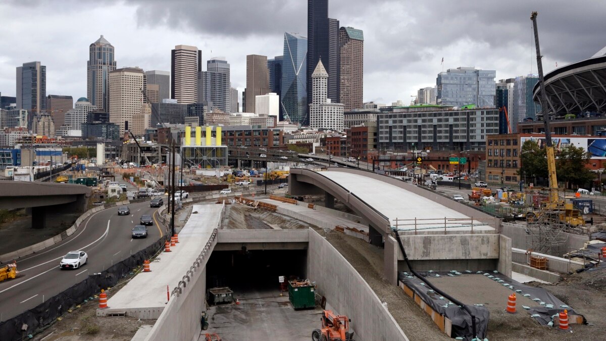 Nevada Lab: Quake-resistant Bridge Design Tests Well