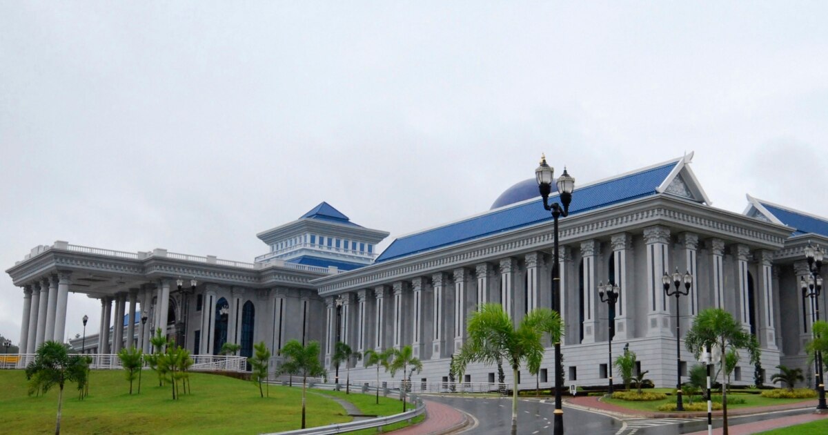 UN Rights Chief Urges Brunei to Scrap New Penal Code