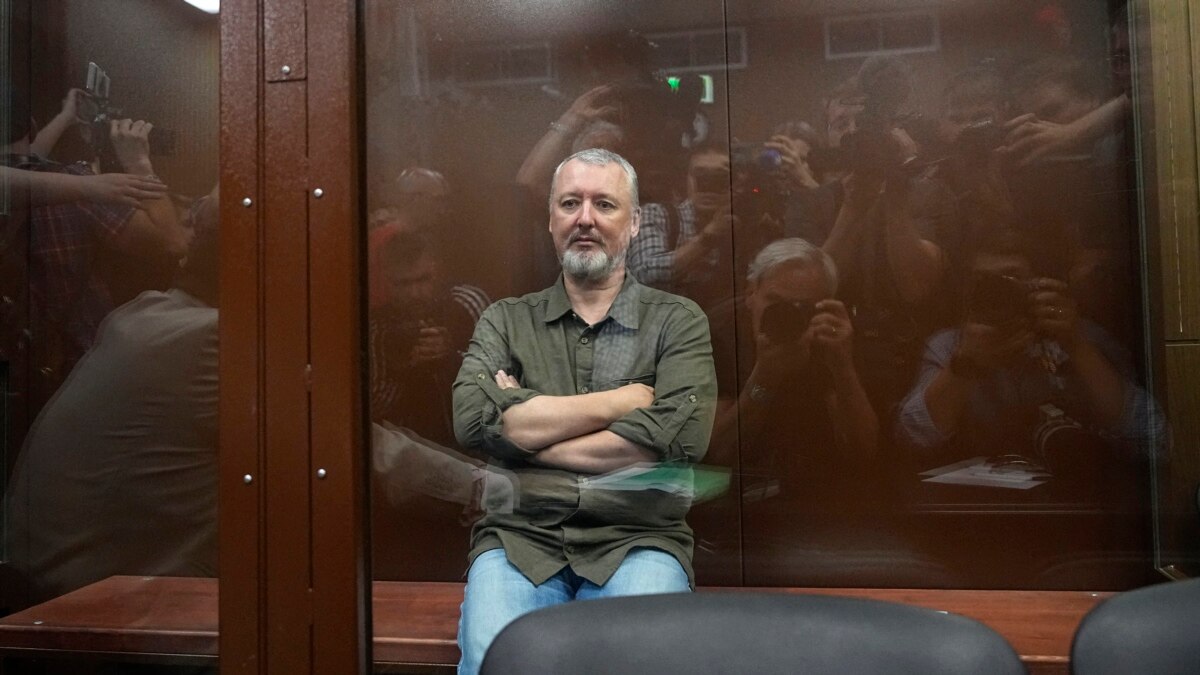 Russian Nationalist Putin Critic Charged With Inciting Extremism