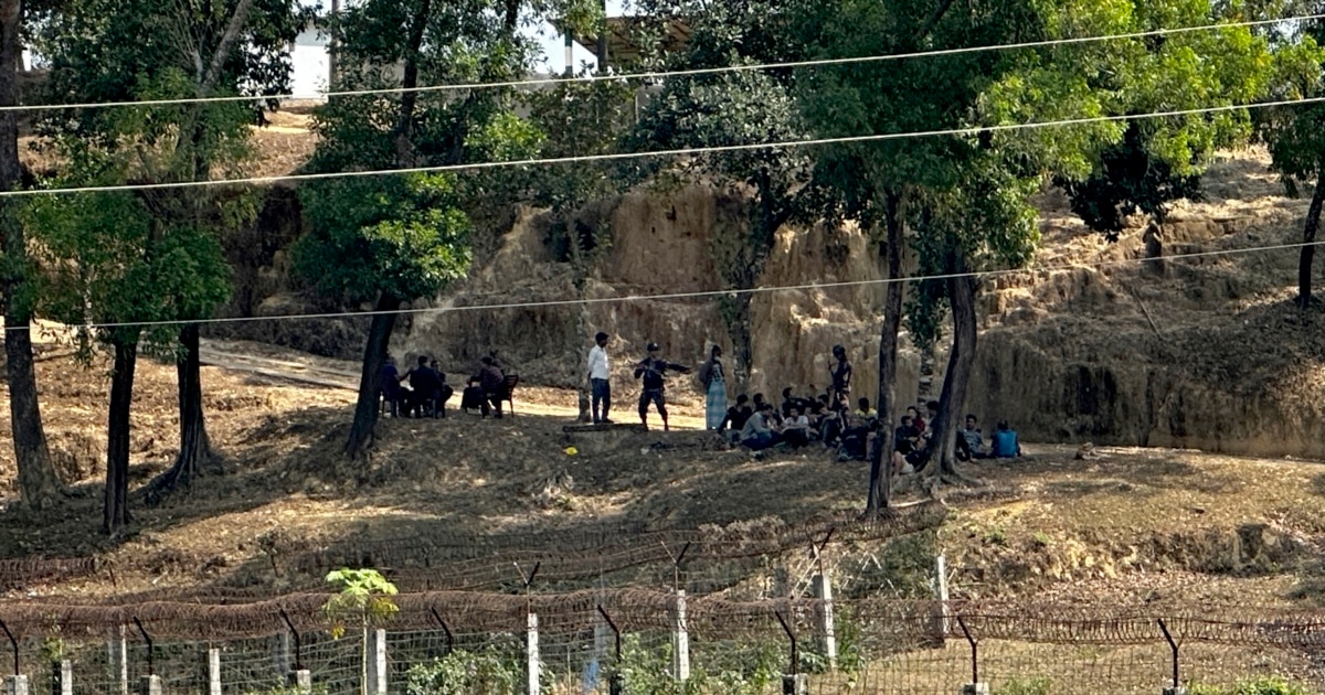 Nearly 100 Myanmar Border Guards Flee to Bangladesh
