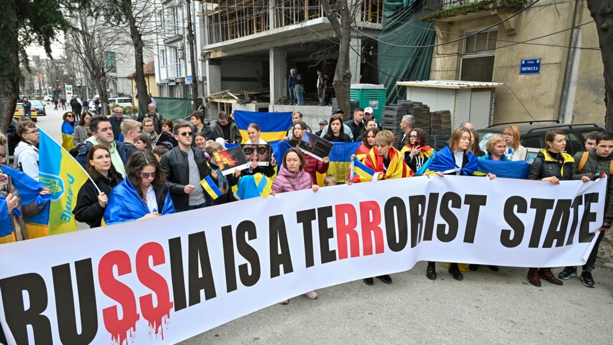 Протест во Скопје против руската инвазија врз Украина