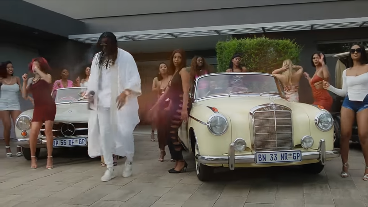 Liphuma Lendaba: Sixoxa Ngenkulumo Esiqhamuke Phezu Kwe Video ka-Jah ...