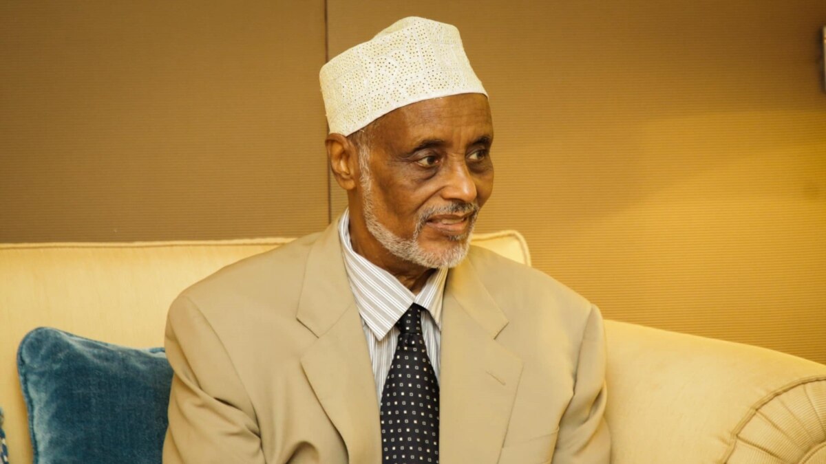 Muxuu madaxweyne Cabdiqaasim ka yiri dagaalka Al-Shabaab?