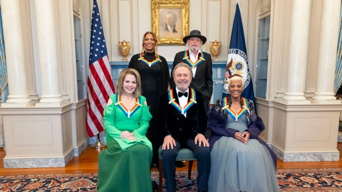 Queen Latifah, Billy Crystal, Dionne Warwick entre los homenajeados por ...