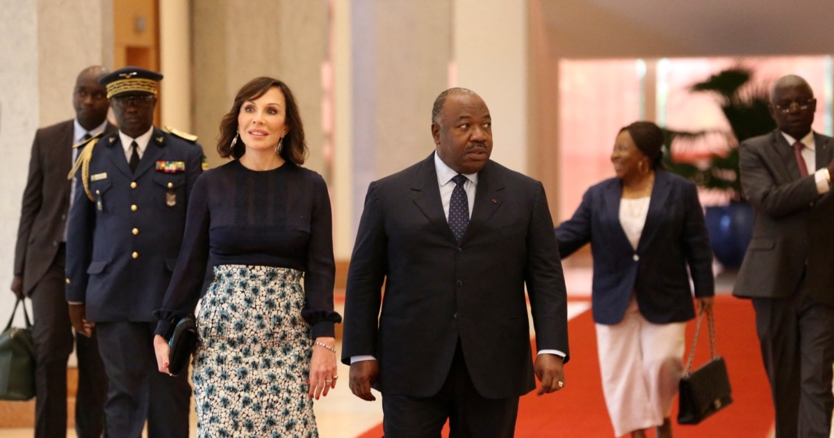 L'ex-président gabonais Bongo annonce son "renoncement définitif"