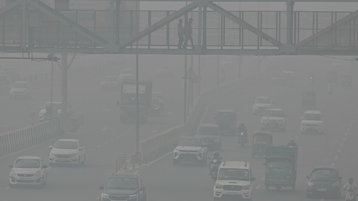 Indian Cloud-seeding Project Aims to Produce Rain to Clear Pollution