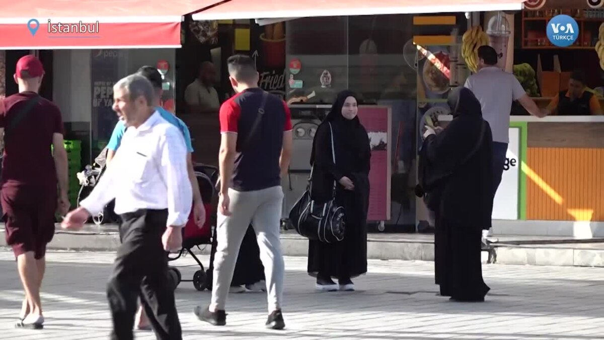 İstanbul Valiliği’nin ikameti başka şehirde olan Suriyeli sığınmacılara ... İstanbul Valiliği’nin ikameti başka şehirde olan Suriyeli sığınmacılara ...