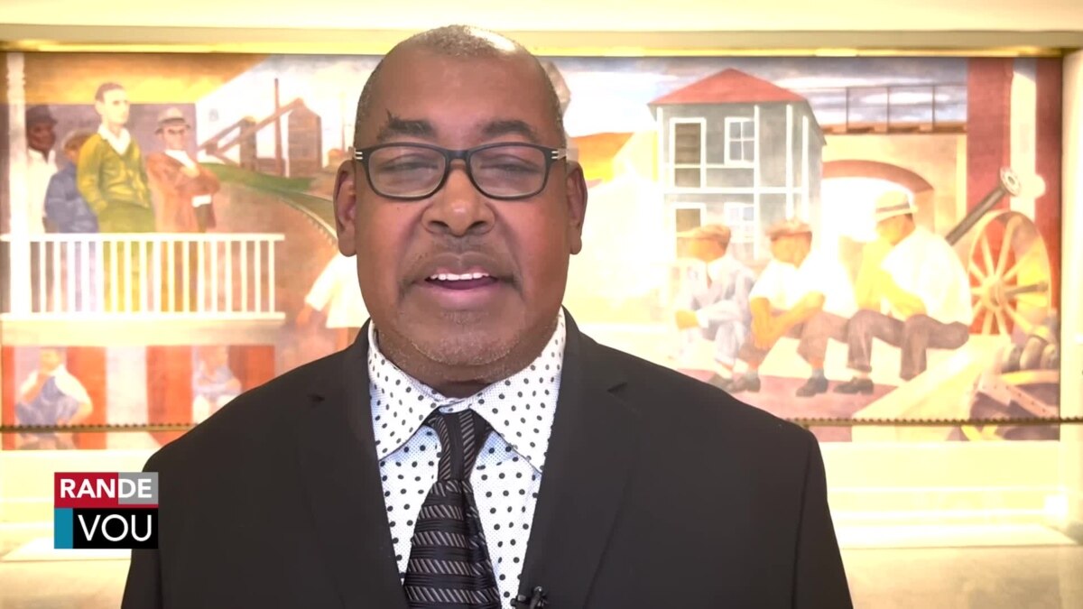 Nouvèl Sou Vedèt yo: Alain Delon; Roberto Martino T-Vice