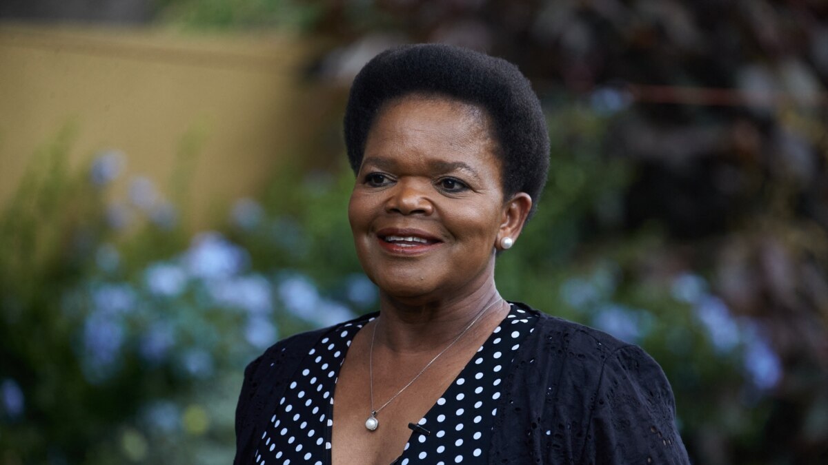 Zimbabwe Rights Lawyer Shows Resilience