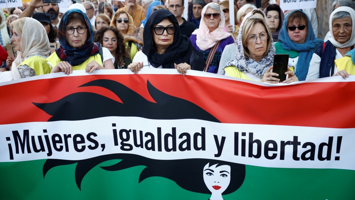 Iranian Women Honored; Regime Rights Abusers Sanctioned