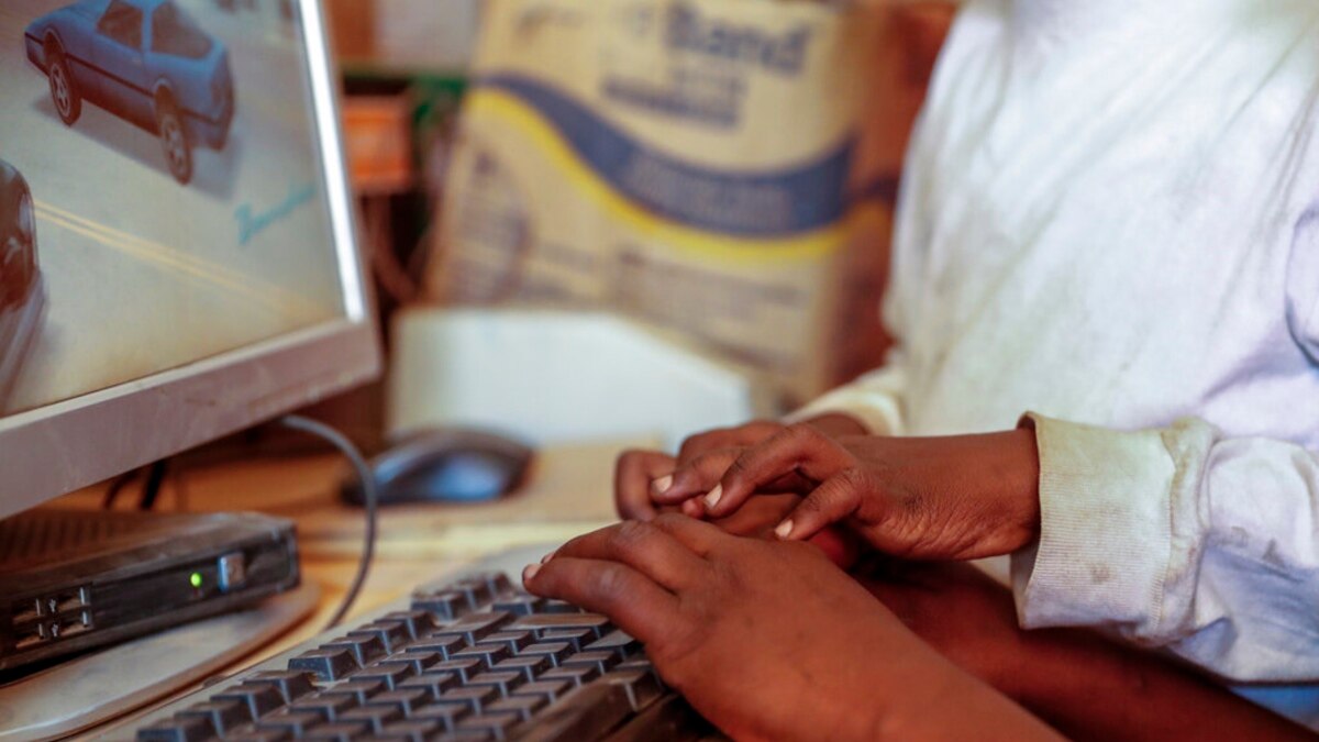 Undersea cable breakdown disrupts internet traffic in East Africa