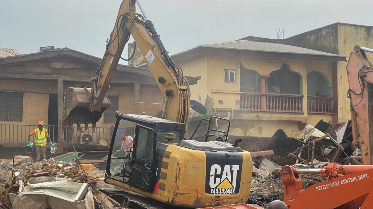 Nigeria Building Collapse Kills 2