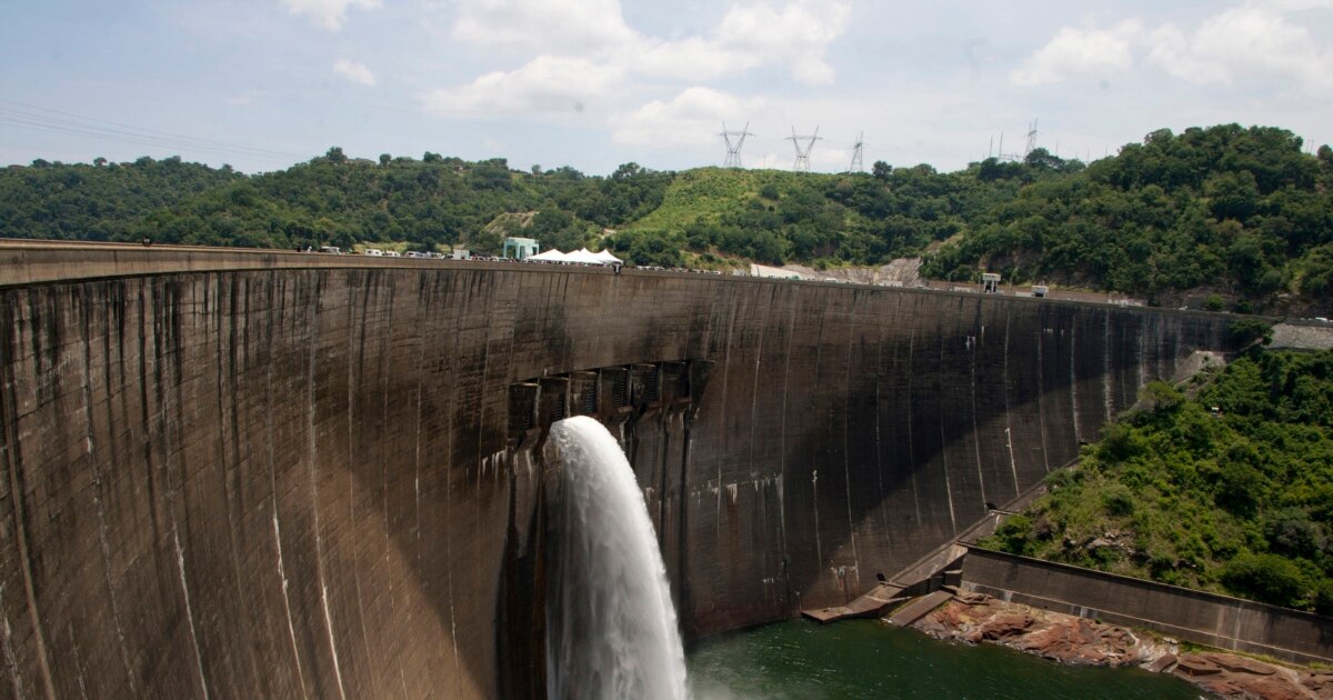 Dam collapse kills 4 in Zimbabwe, many missing