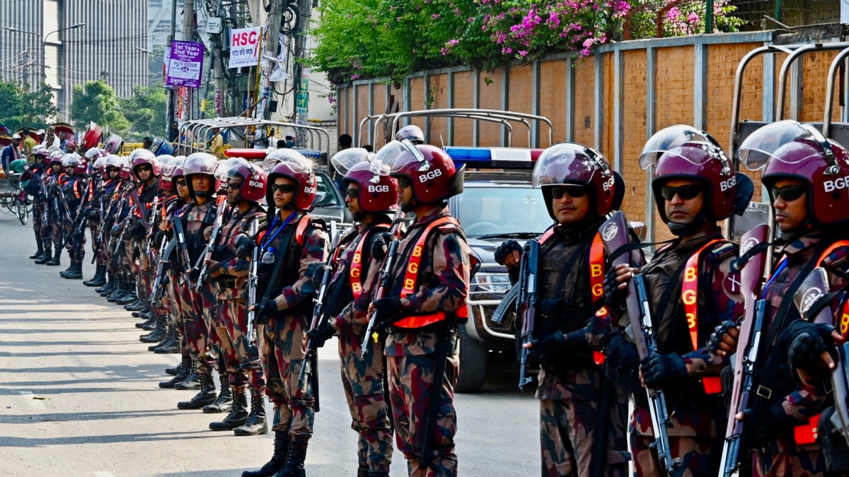 Bangladesh Police Detained a Key Opposition Leader as Violence Leaves 3 ...