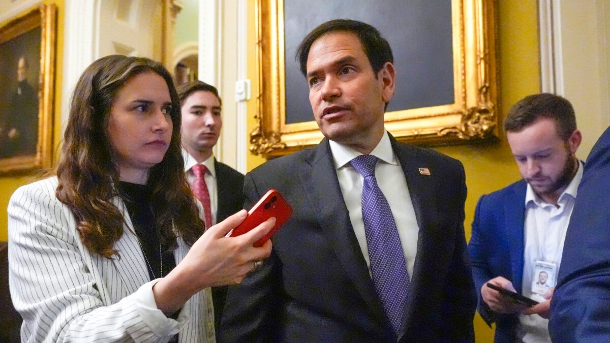 Senate passes reauthorization of key US surveillance program after midnight deadline