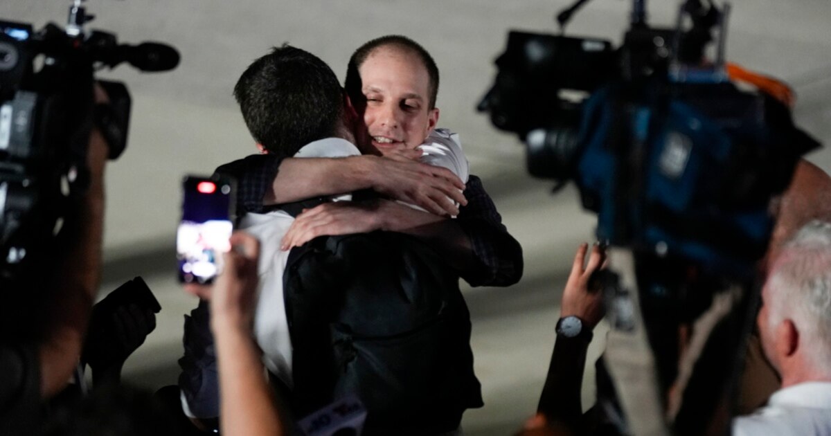 Returned prisoners back in U.S.
