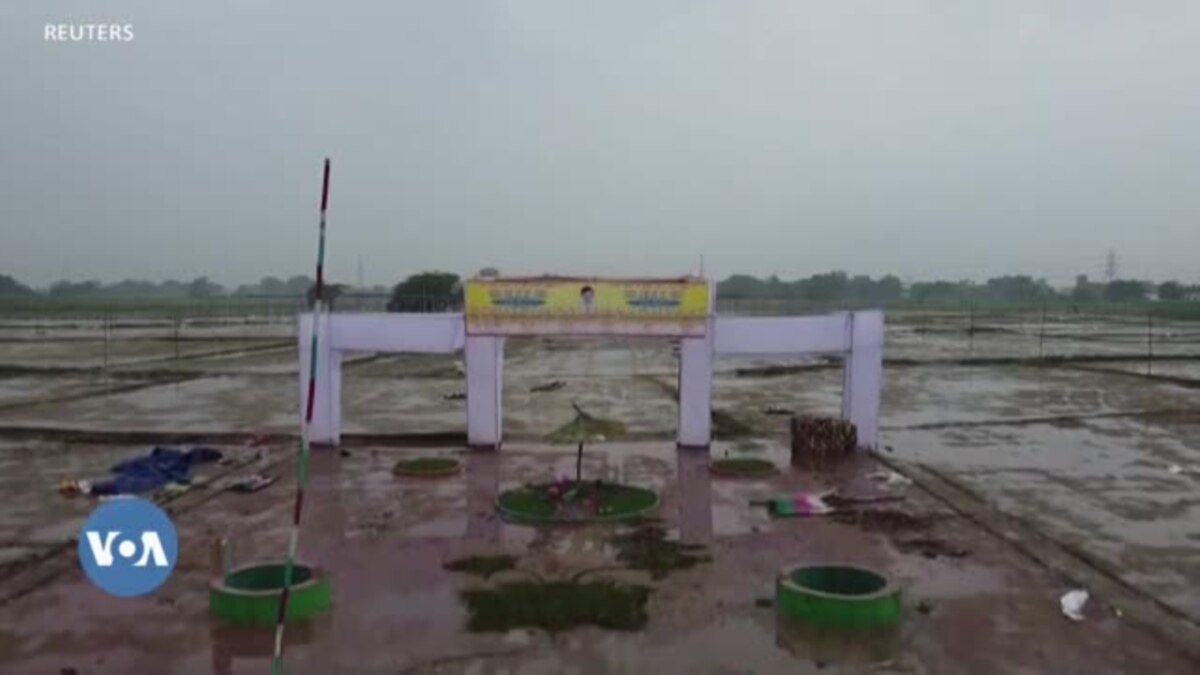 Hindii Keessatti Uummanni Ayyaanaaf Walitti Qabame Keessaa Girrisanii ...