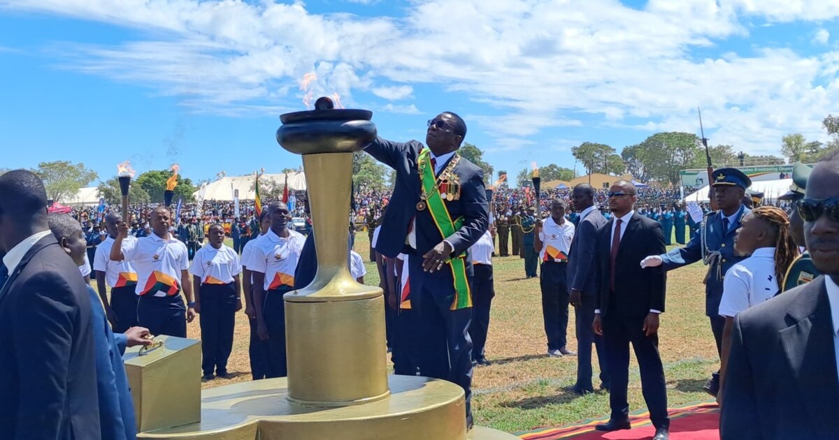UMnangagwa Ucela Abantu Ukuba Bemukele iZimbabwe Gold