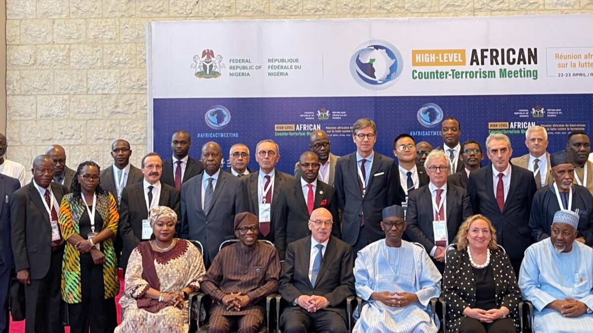 Kasashen Afirka Sun Shirya Tsaf Don Fito Da Tsarin Bai Daya Na Yaki Da Ta’addanci - Ministan Tsaro