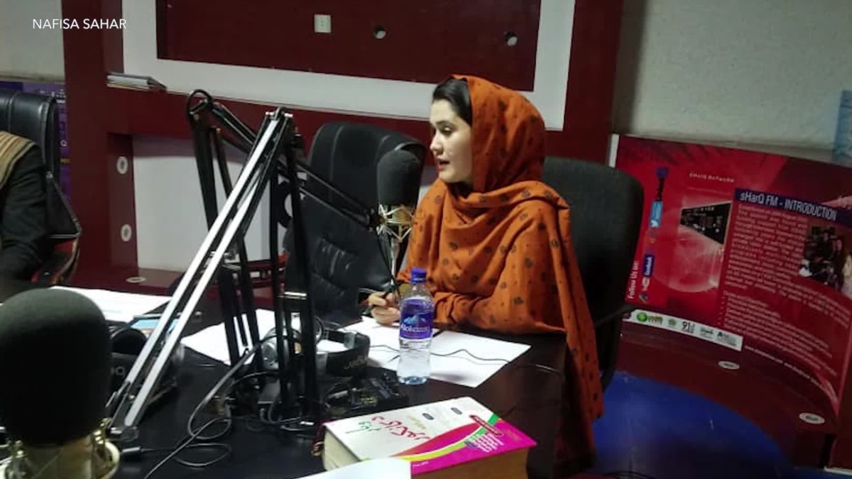 Afghan Journalist Who Fled Taliban Rule Adjusts to Life in Europe