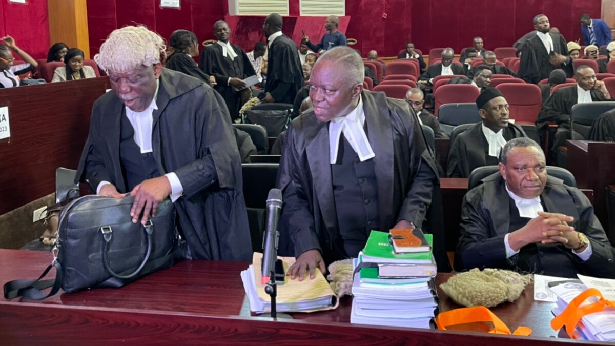 Kotu Ta Dage Sauraron Karar Da Atiku Ya Shigar Zuwa Ranar 18 Ga Watan Mayu.