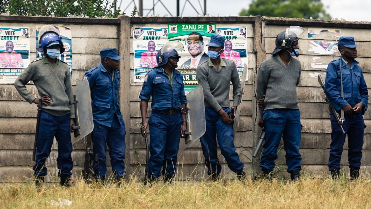 Mnangagwa Assures 'Peaceful' Election