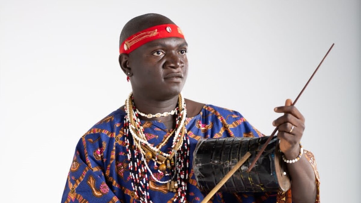 Jorge Henrique Mulumba no resgate de instrumentos musicais tradicionais ...