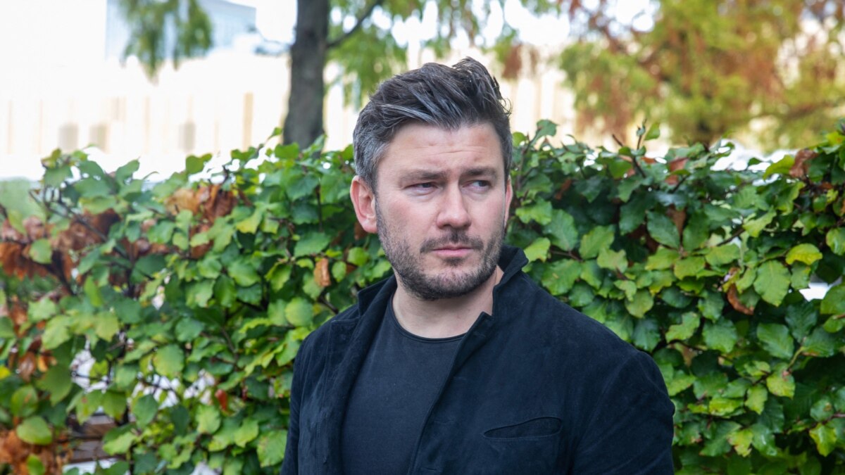 Писателя Глуховского заочно приговорили к тюремному заключению по ...