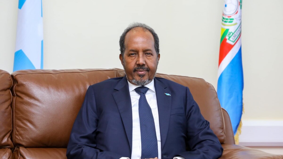 Xasan Sheekh oo gaaray Kampala, soona bandhigaya qorshaha dowladda ee ...