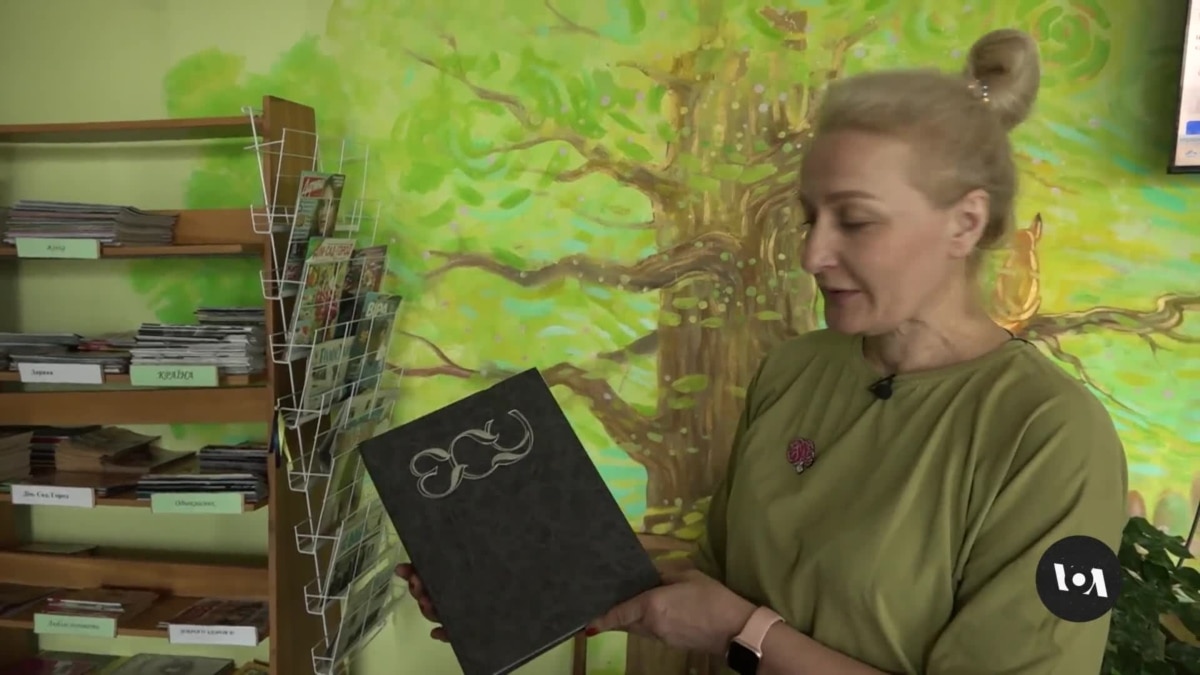 Librarians in Ukraine and their wartime struggle to save libraries