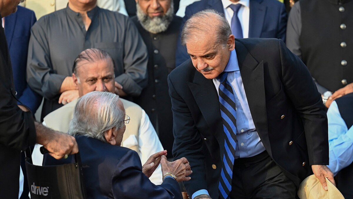 Pakistan's Now-Dissolved Parliament Blamed for Boosting Military's ...