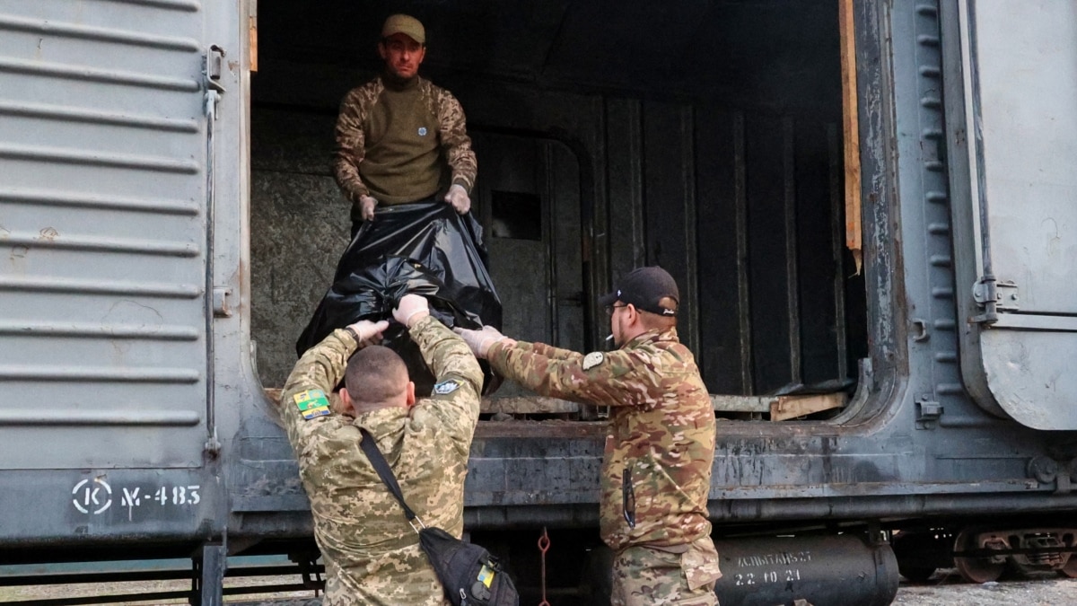Grim Task of Collecting Russia's War Dead Falls to Special Ukrainian Units