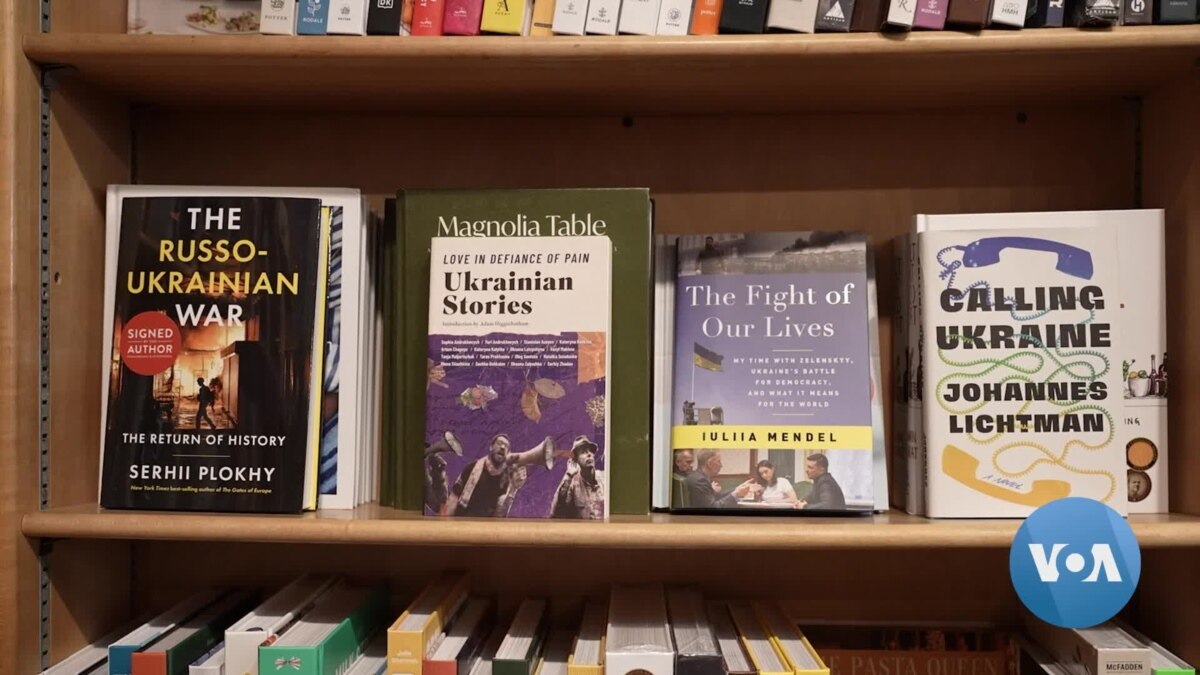 Americans’ Interest in Books on Ukraine Spikes After Russian Invasion