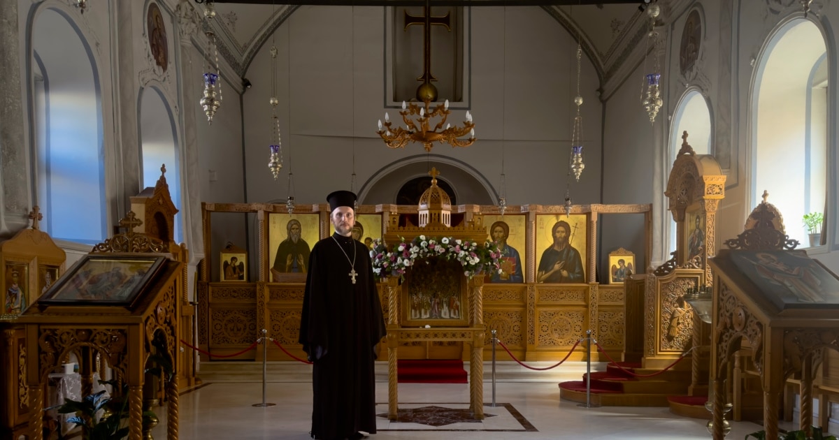 Russian Orthodox Priests Persecuted for Supporting Peace in Ukraine