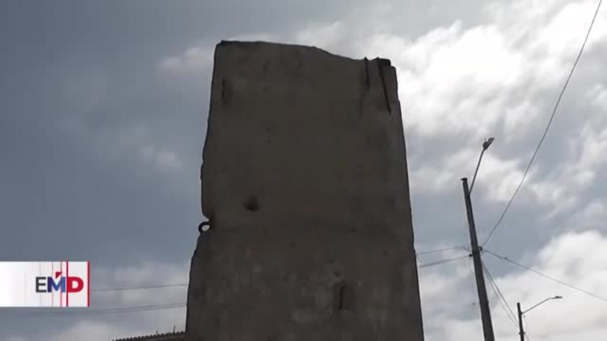 Fragmento del muro de Berlín llama la atención en la frontera EEUU-México