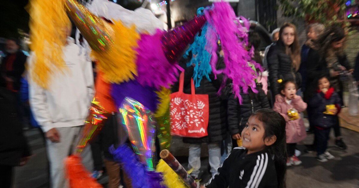 Pinata: Natal dalam Balutan Tradisi Berumur 400 Tahun di Meksiko