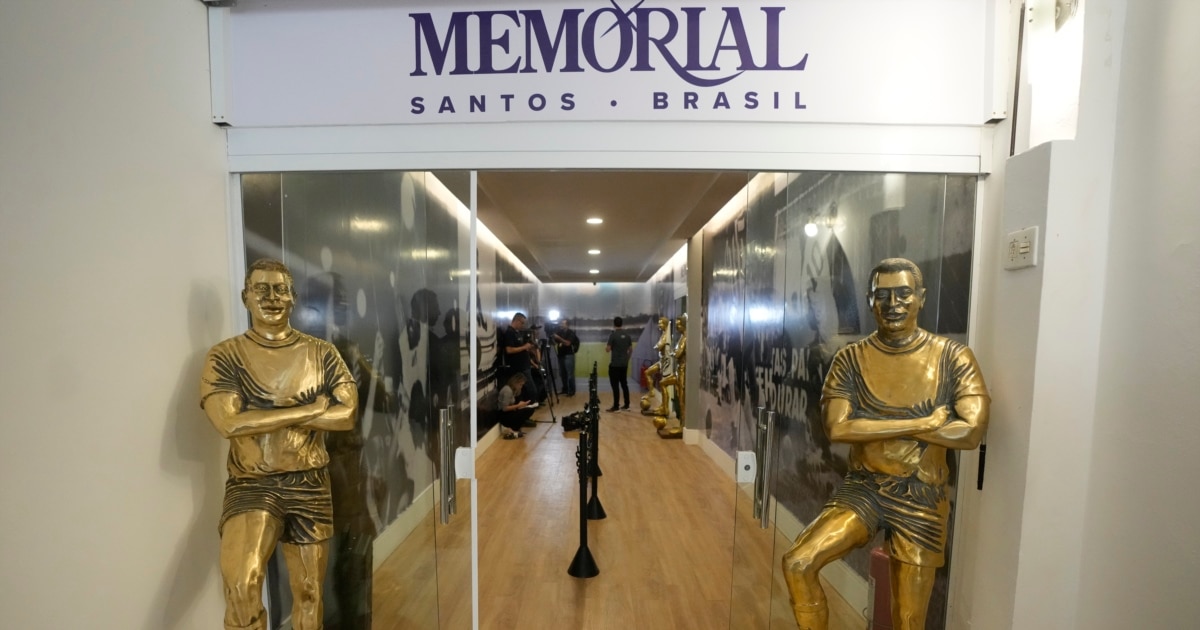 Pelé's Mausoleum in Brazil Opens to Public