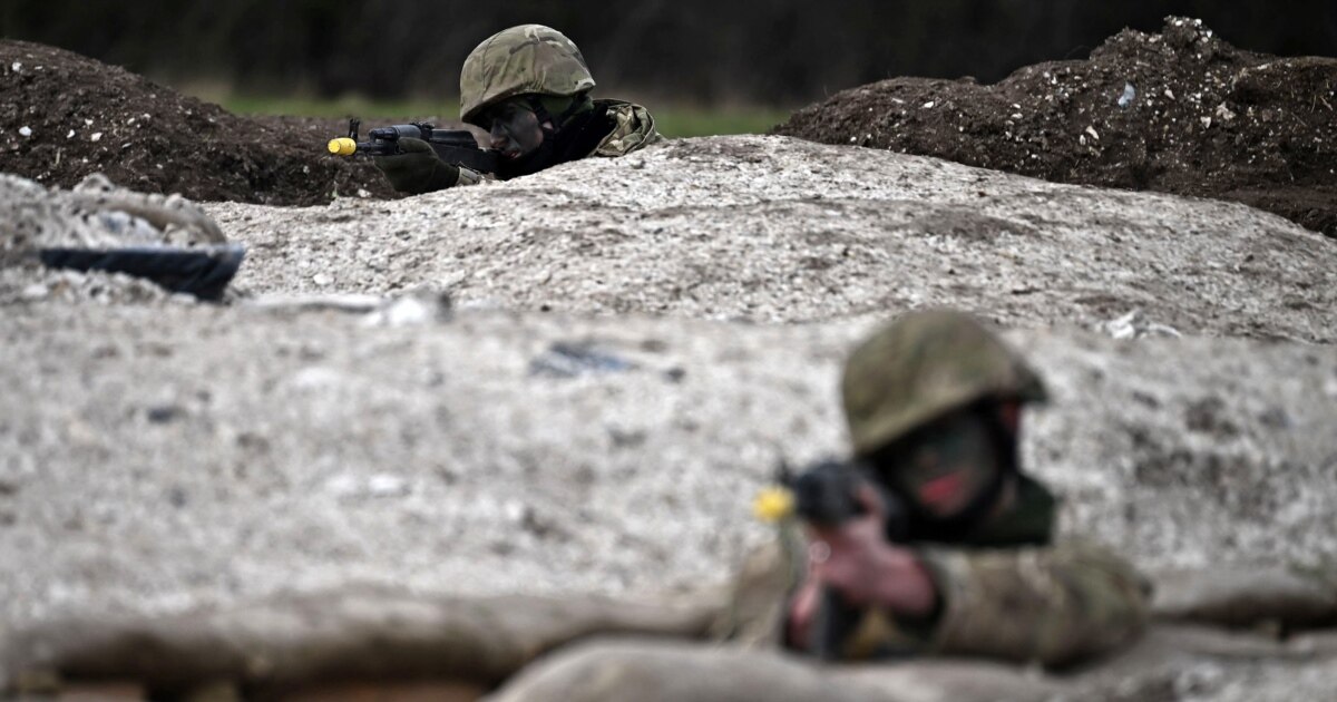 17,000 Ukrainian Army Recruits Trained by Britain, Allies