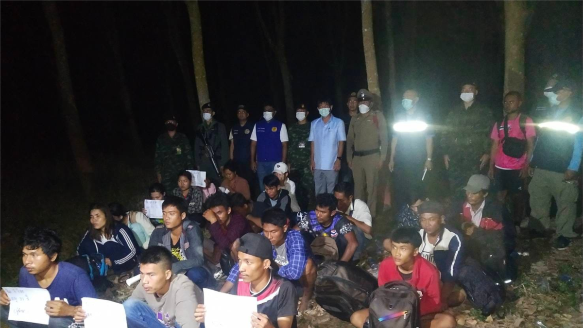 မြန်မာ ၂၀ ကျော်နဲ့ မူးယစ်ဆေးဝါးတချို့ ထိုင်း မြန်မာနယ်စပ်မှာ ဖမ်းမိ