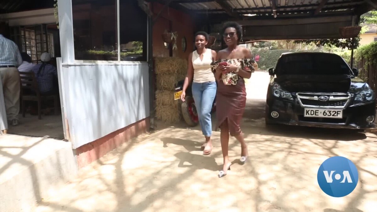 Kenyan Café Employs People with Cognitive Disorders