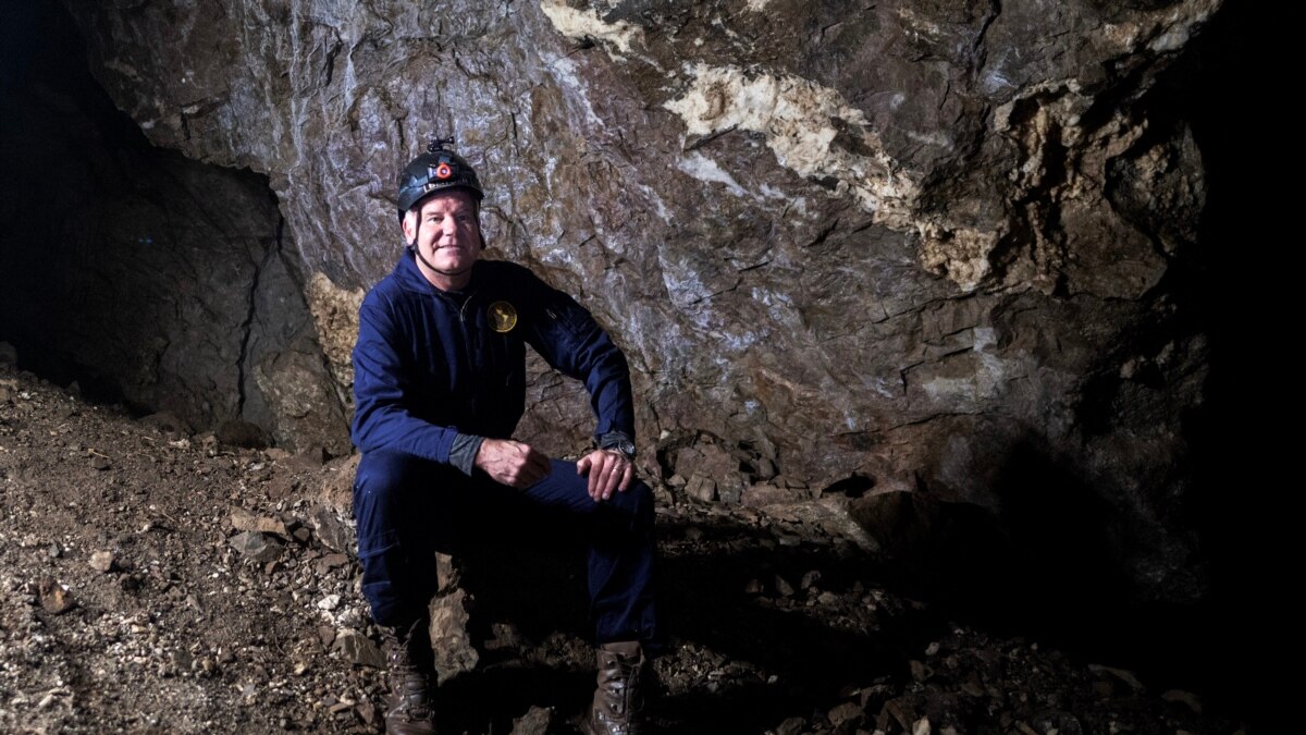 Lee Berger: South Africa's Paleontology 'Superstar'