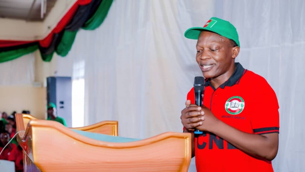 Rwasa Yakuwe Ku Burongozi Bwa CNL