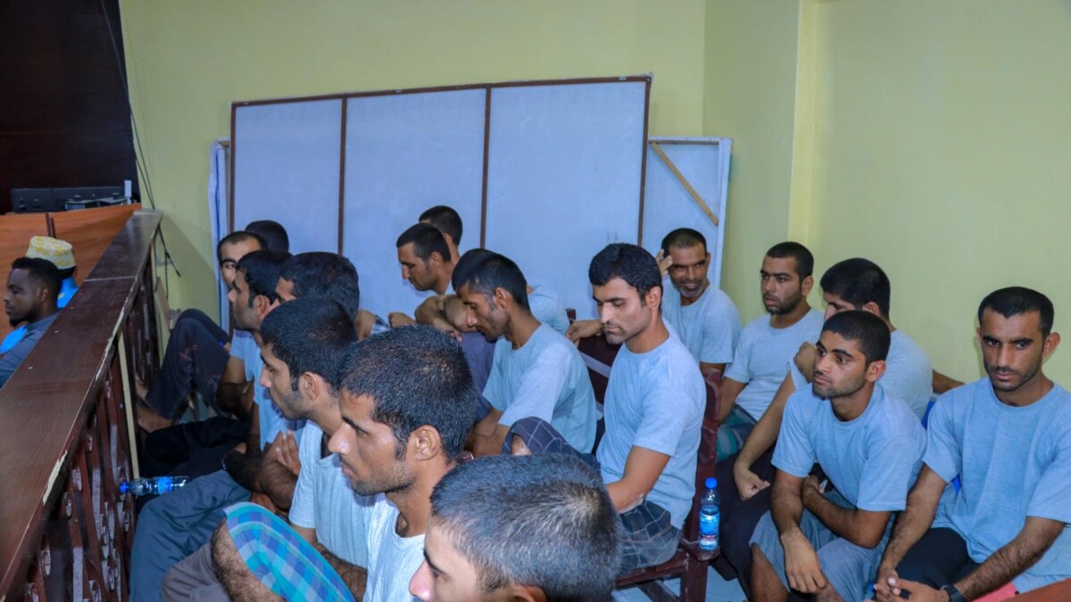 Muqdisho: Maxkamad racfaan oo go'aan ka gaartay kiiska 36 ajaaniib ah Muqdisho: Maxkamad racfaan oo go'aan ka gaartay kiiska 36 ajaaniib ah