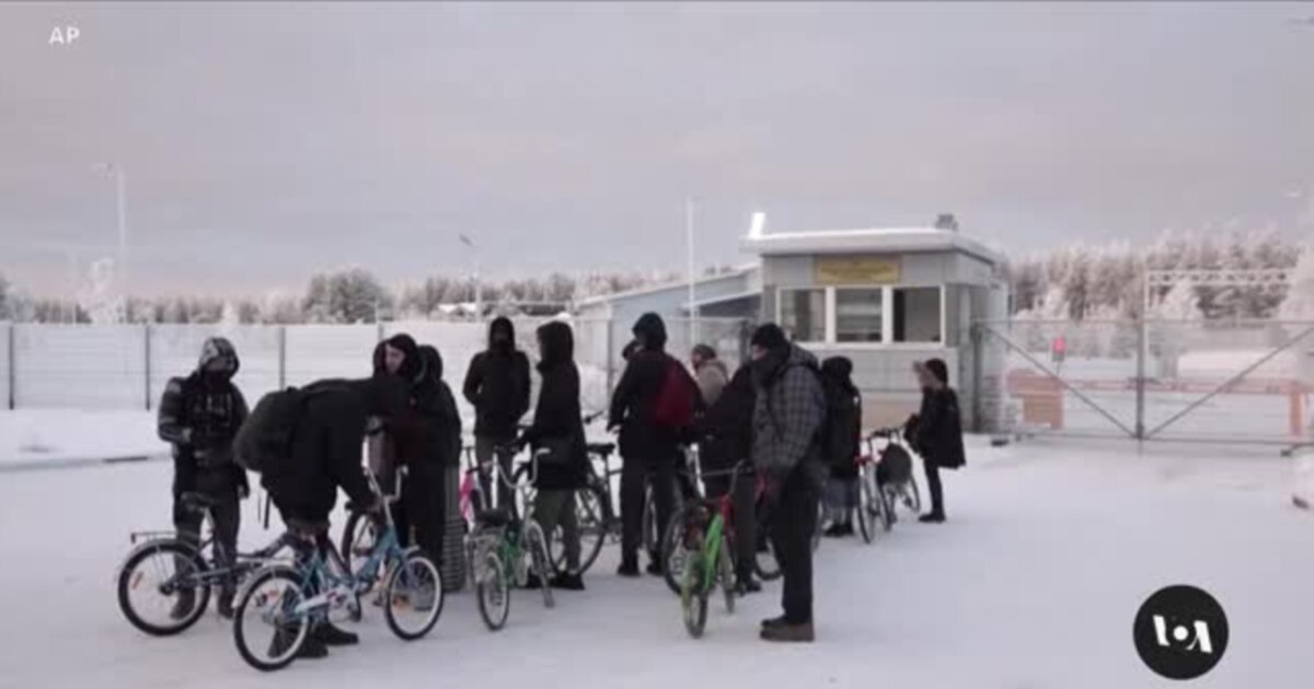 Finland Closes Russian Border Over Migrant Influx, Estonia Could Follow