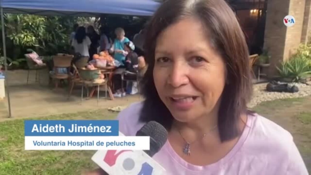 Aideth Jiménez - voluntaria del Hospital de peluches