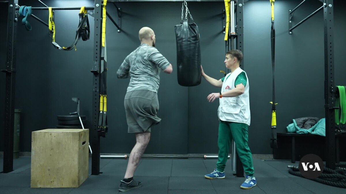 Injured Ukrainian Soldier Adapts to Losing Limbs, Eyesight