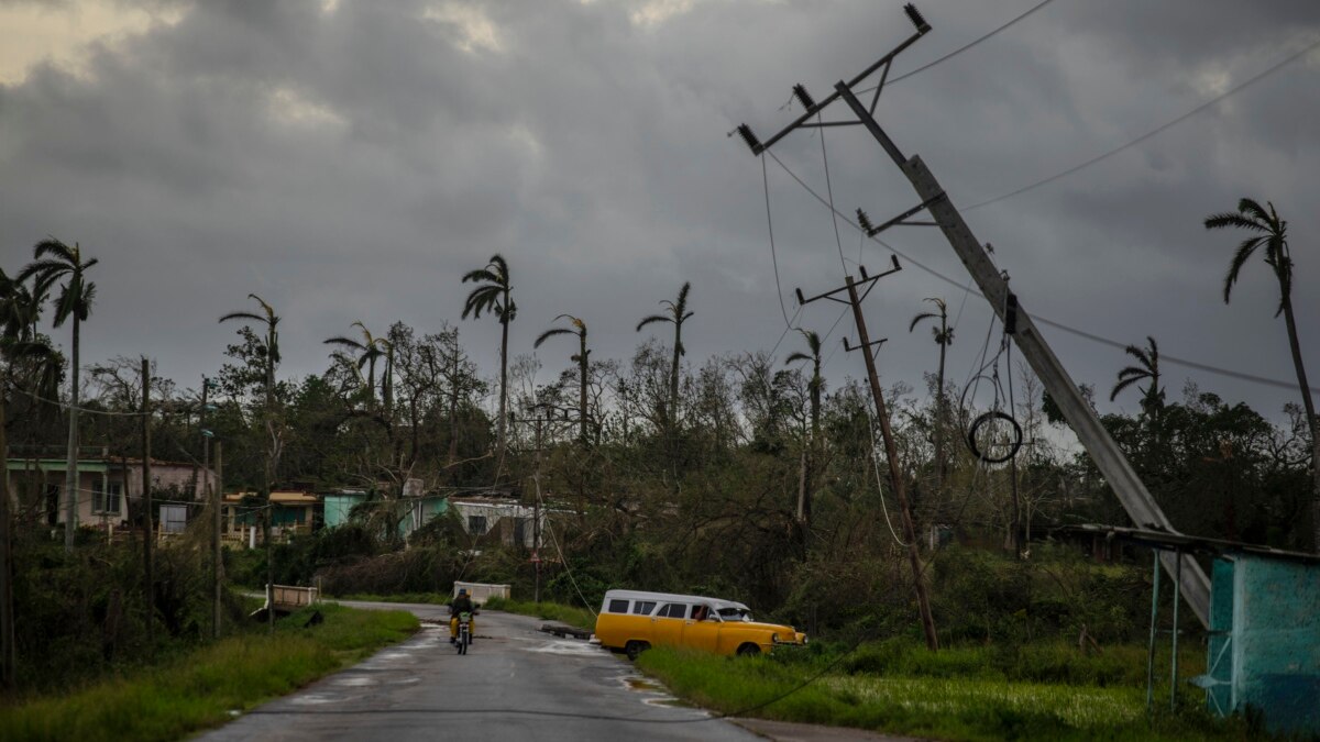 Hurricane Ian Strikes Cuba; Florida Braces for Winds, Floods
