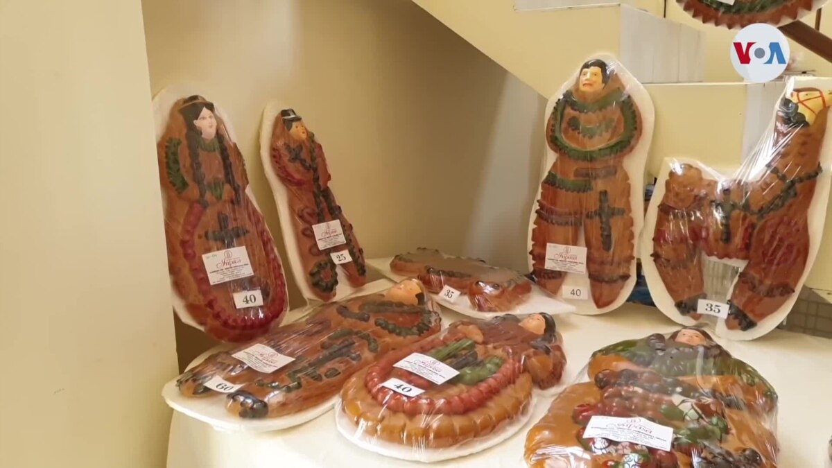 Elaboración de t'anta wawas