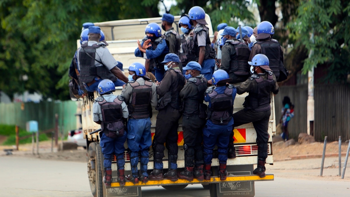 Heavy Police Presence in Zimbabwe Capital Amid Calls for Crippling ...